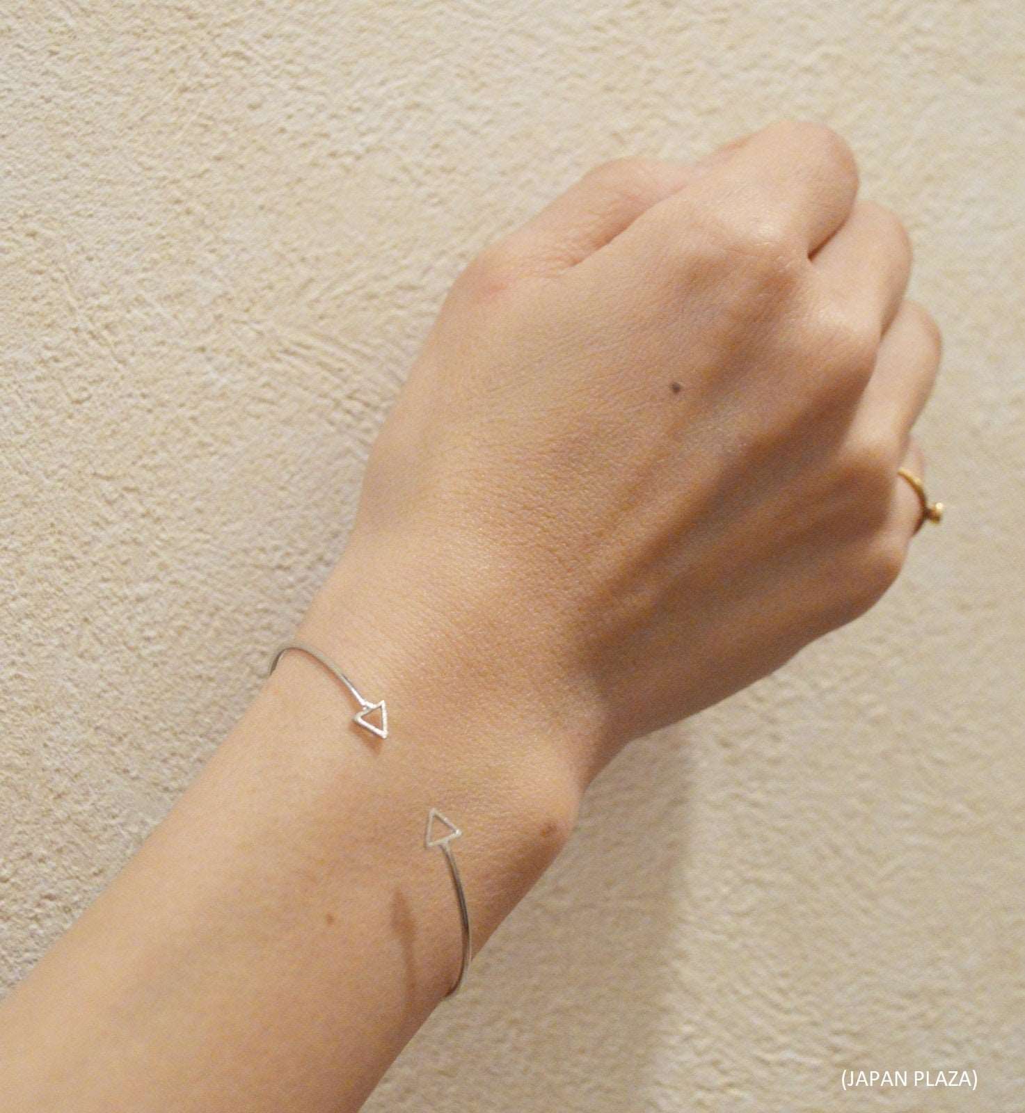 Elegant Triangle Bangle (Made in Korea)